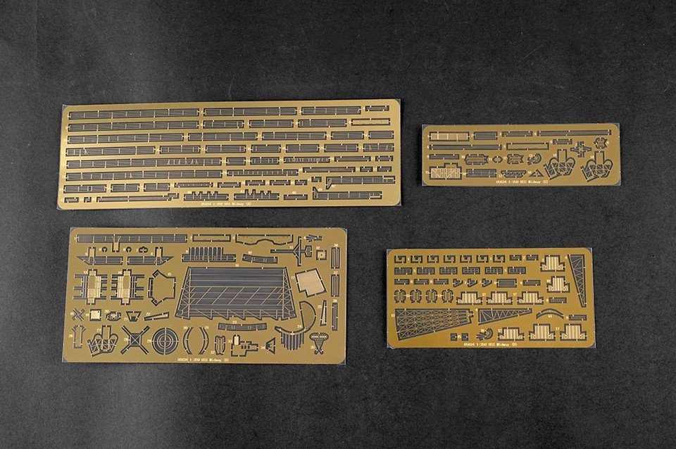 Trumpeter 05634 1/350 USS MIDWAY CV-41 Model Kit | eBay