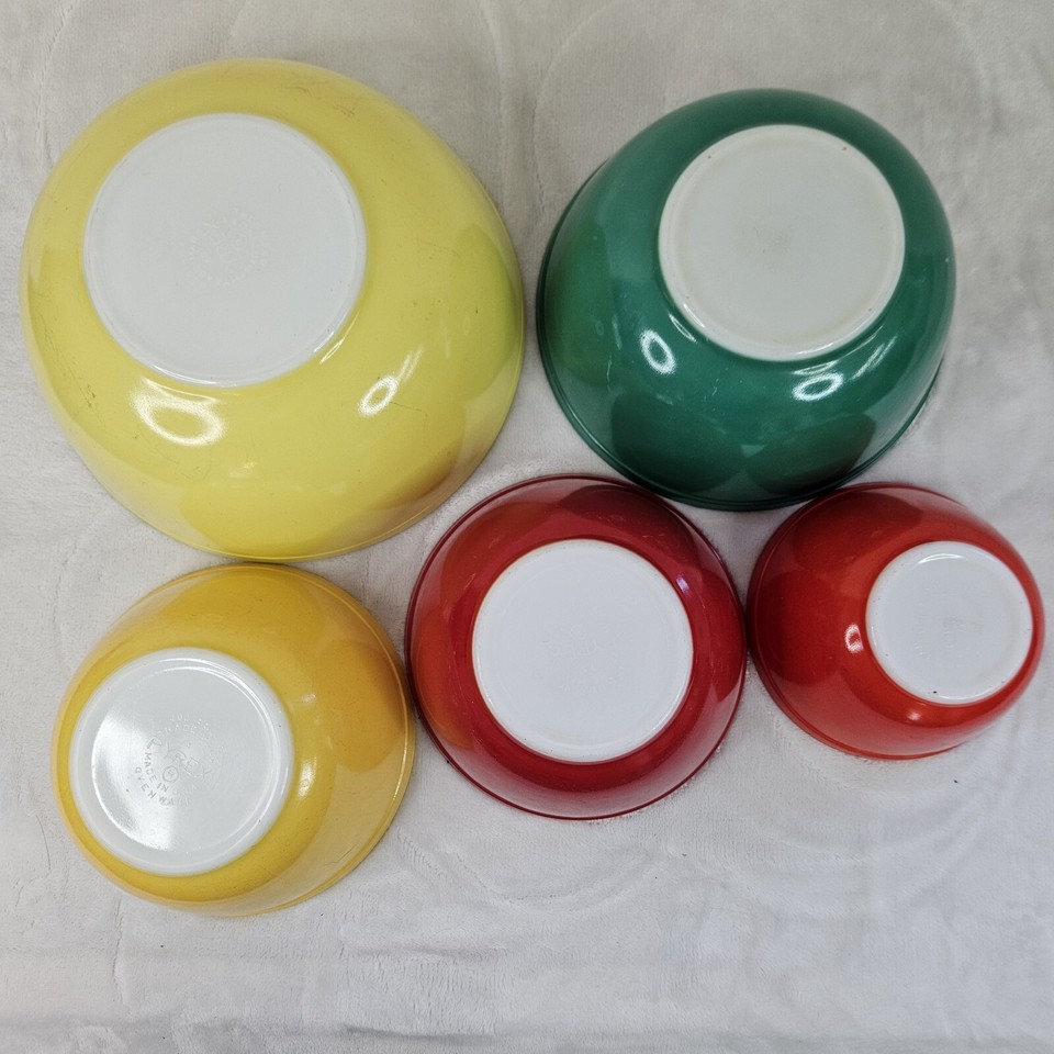 Set of 5 Pyrex Nesting Mixing Bowls Most Primary Colors 401 402 403 404 ...