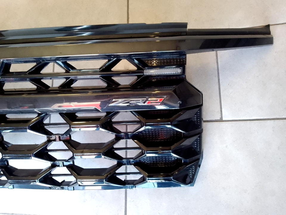2023-2024 SILVERADO ZR2 GRILLE W CAMERA AND WIRES OEM 86786368 | eBay
