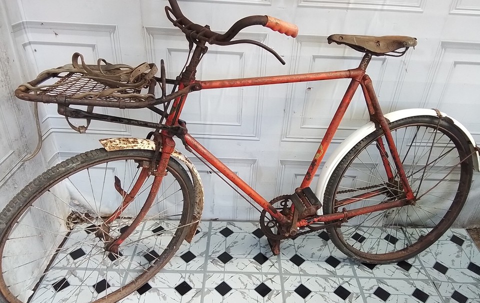 VINTAGE RARE GPO ARMSTRONG POST OFFICE BICYCLE | eBay UK