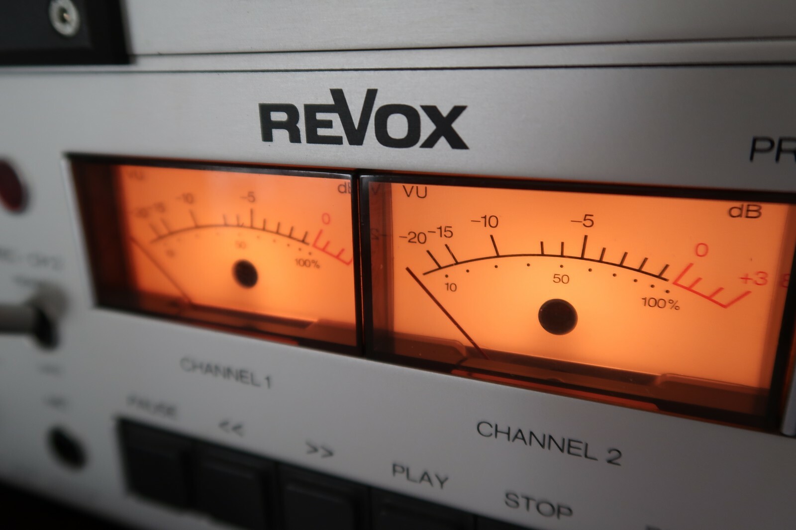 4x REVOX VU-METER, BULB/LAMP REPLACEMENTS FOR B77/PR99 INC FITTING ...