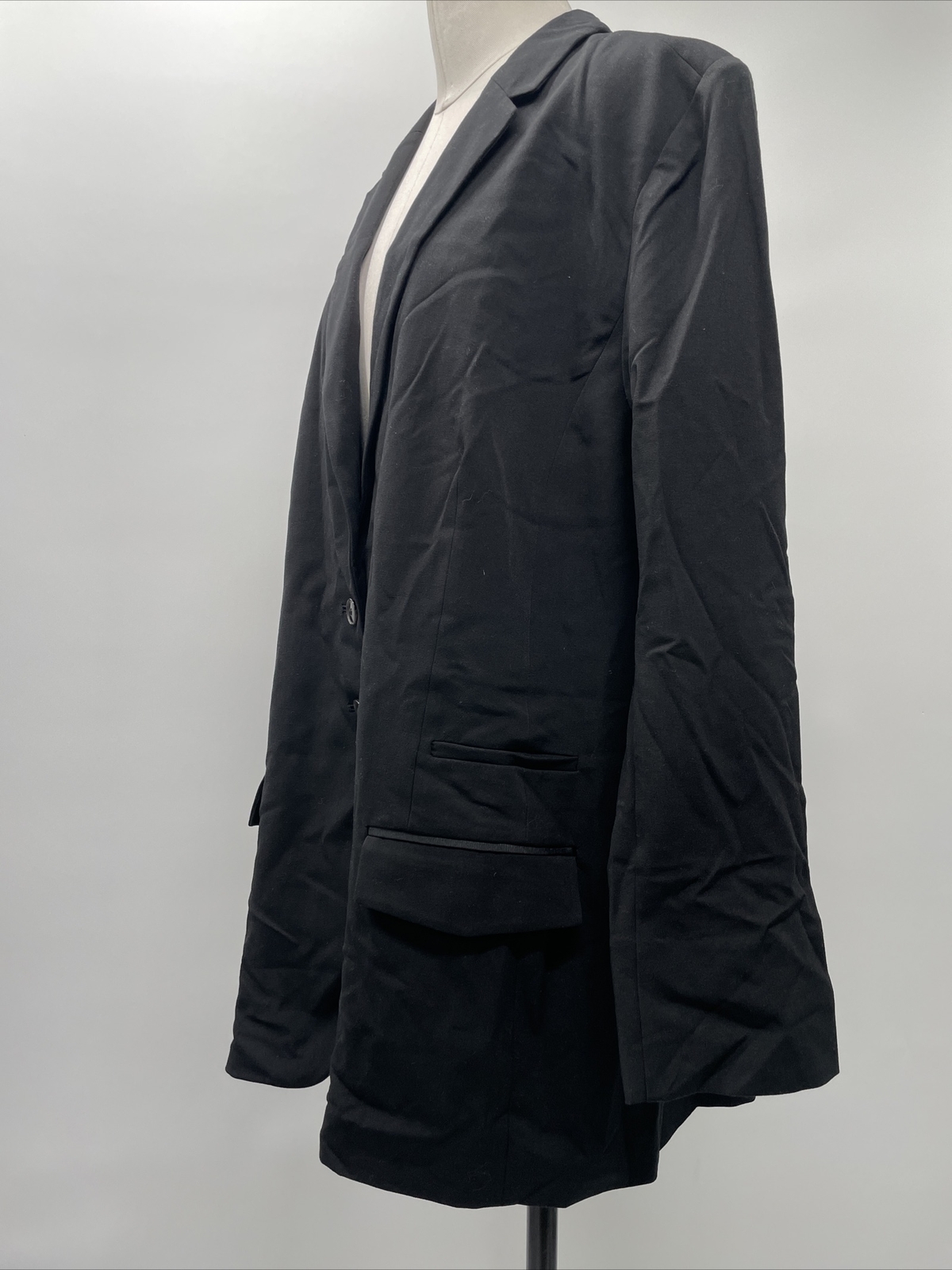 Lane Bryant Women's Ventless Two Button Tailored Stretch Black Blazer ...