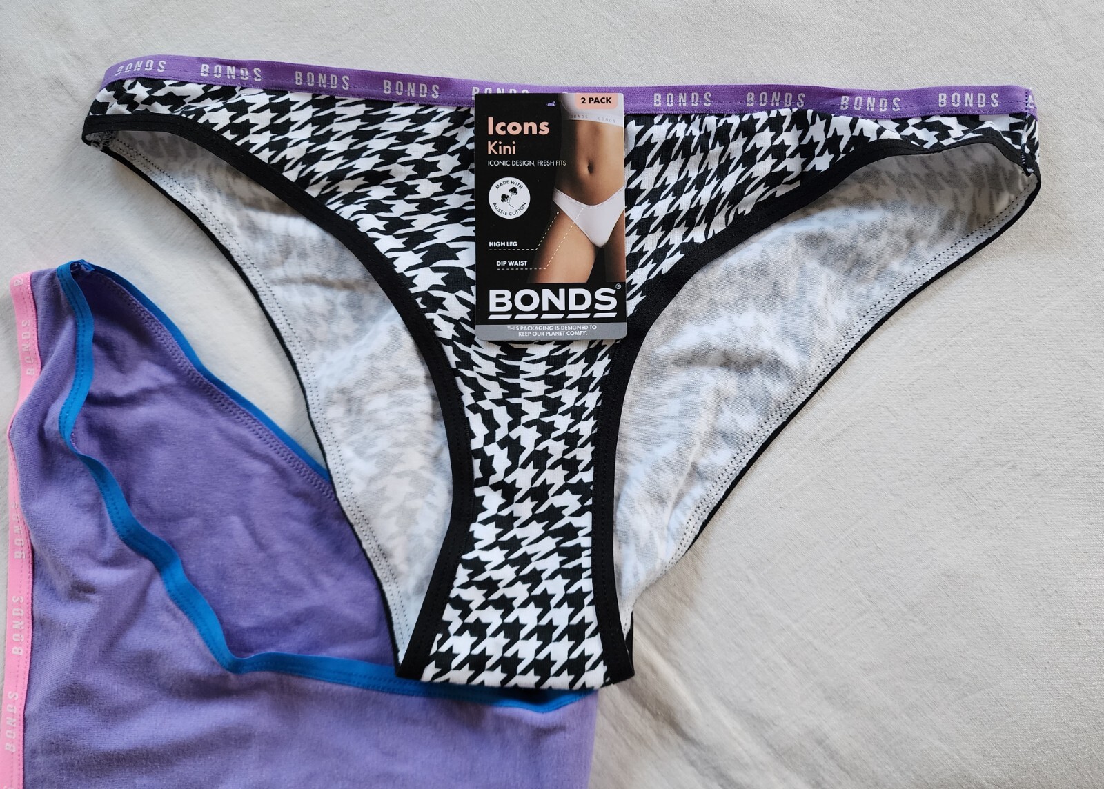 Bonds WRBGW 03K Ladies Icons Kini High Leg Brief 2 Pack Print Plain ...