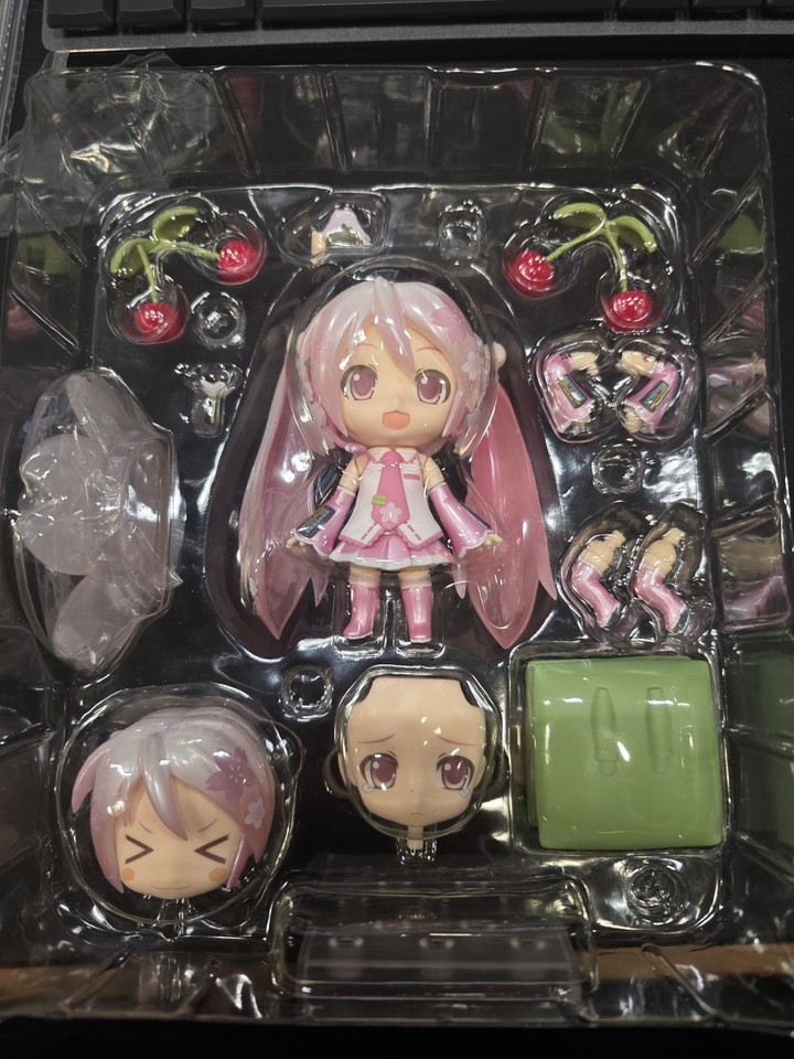 Nendoroid 274 Sakura Miku Good Smile Company Anime Figure Vocaloid ...