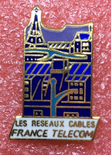 T12 Pins FRANCE TELECOM Les Réseaux Câblés Paris France Tour Eiffel ...