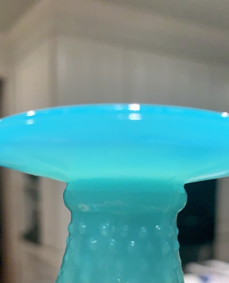 HTF FENTON PASTEL TURQUOISE MILKGLASS HOBNAIL FAN VASE Sm. TRUMPET ...