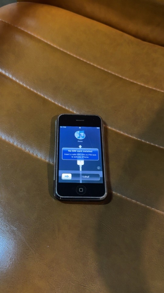 IPHONE 1 3G ORIGINAL UNLOCKED 8GB SILVER | eBay UK