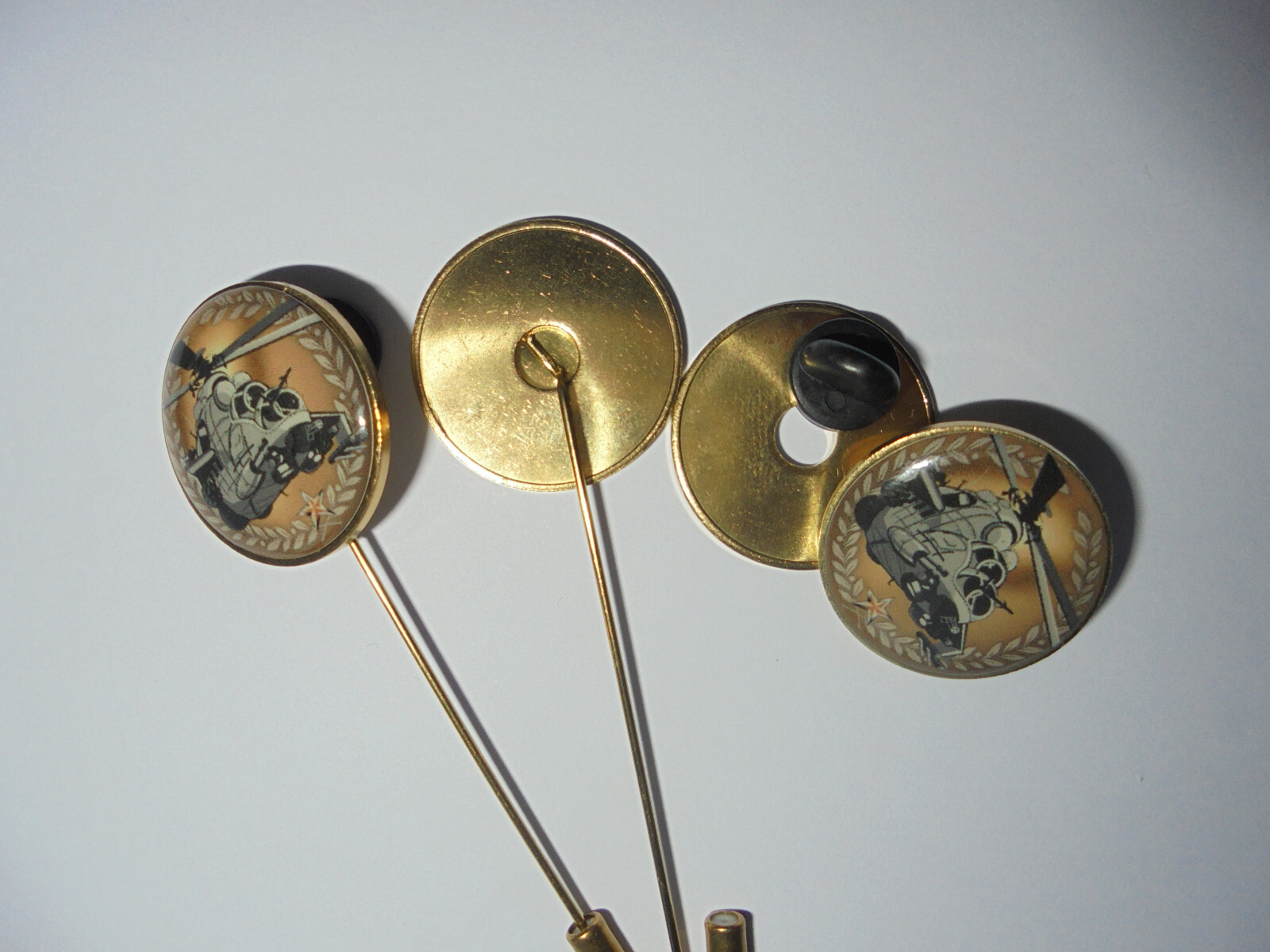 Anstecker (Pin oder Nadel) Tradition Mi-8 als Doming-Pin (3D-Effekt) 25 ...