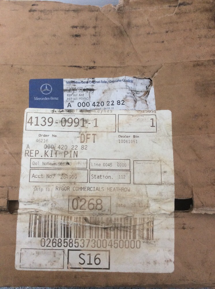 TS BOLTS KIT MERCEDES DB A 0004202282 | eBay UK