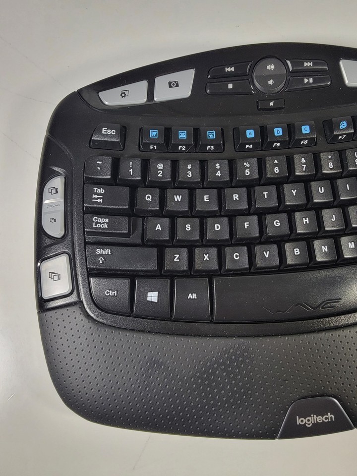 Logitech K350 Wireless Comfort Wave Keyboard With Dongle Excellent ...