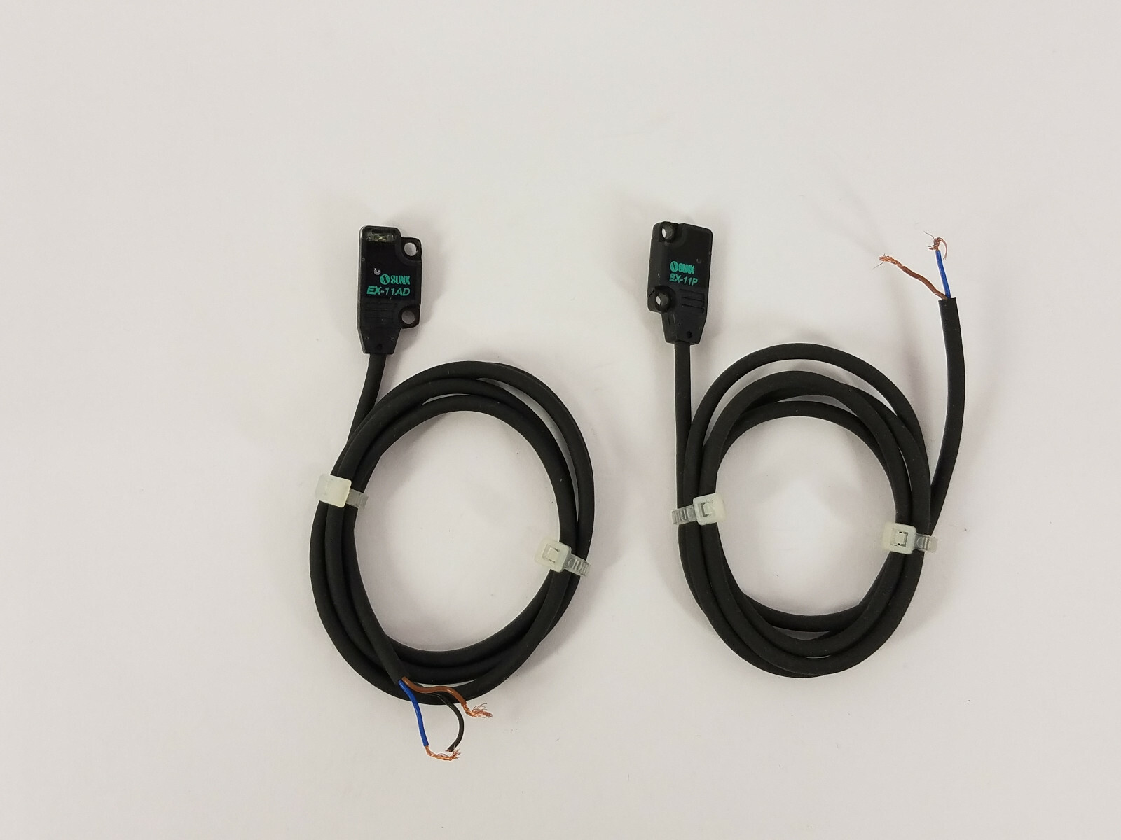 Panasonic SUNX Photoelectric Sensor Pair EX-11AD and EX-11P | eBay