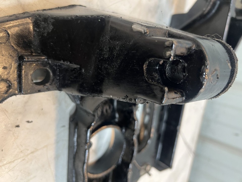 MerCruiser Alpha 1 Gen 2 Out Drive Outdrive transom mount gimbal plate ...