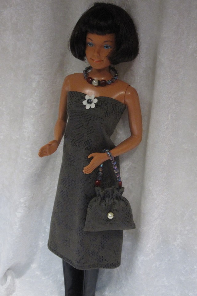 Made to fit SUPER SIZE BARBIE, Tiffany Taylor #132 Dress, Purse ...