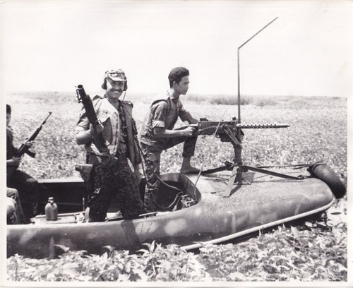 Original Vietnam War 8x10 Photo MACHINE GUN PATROL BOAT IN RICE PADDIES ...