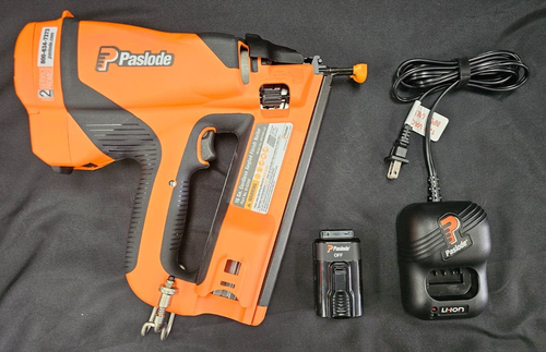 Paslode IM250A-Li2 16Ga. Cordless Angled Finish Nailer W/ Battery & Charger