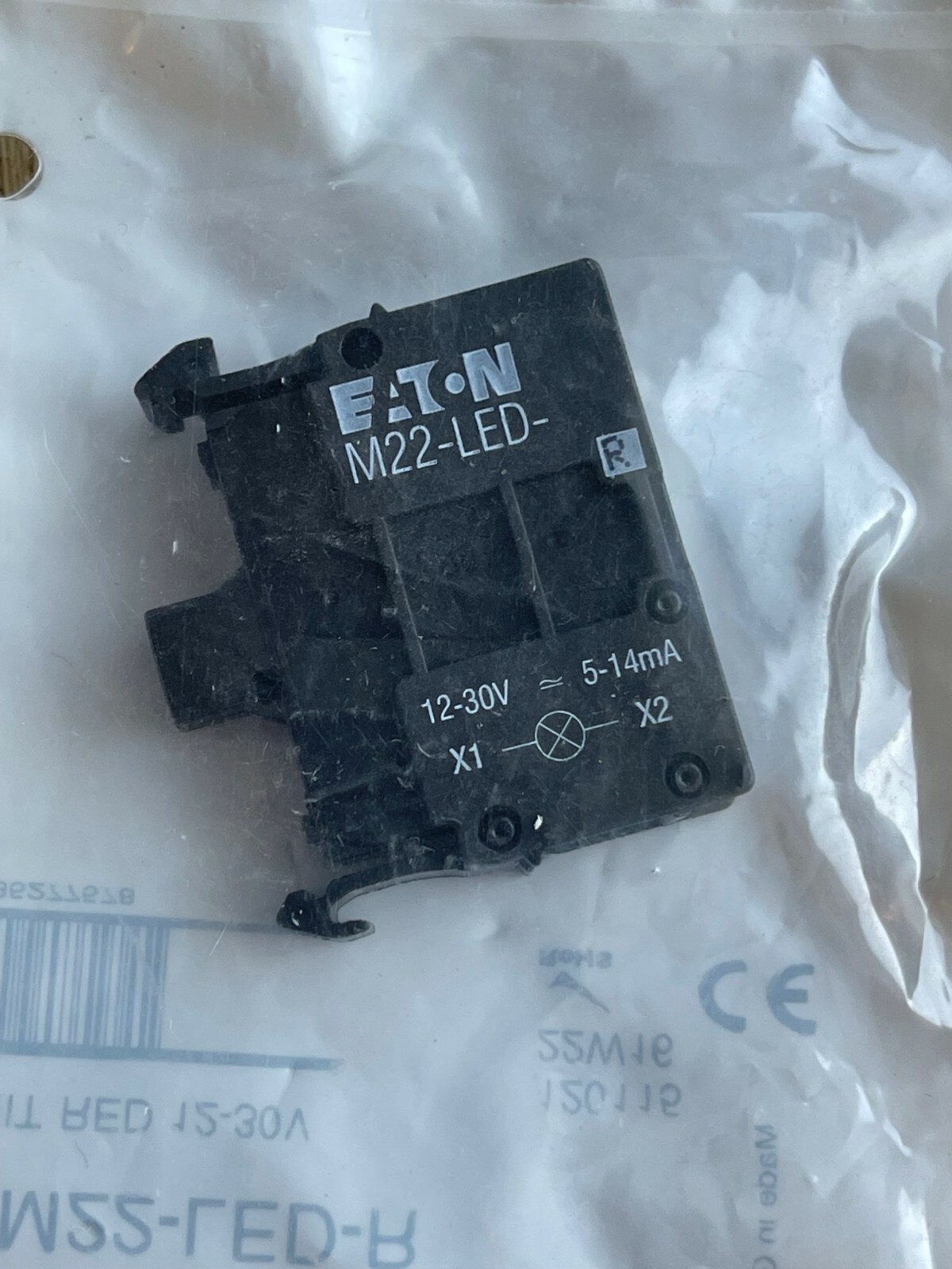 EATON M22-LED-R RED LED LIGHT UNIT 12-30V NEW IN SEALED BAG | eBay