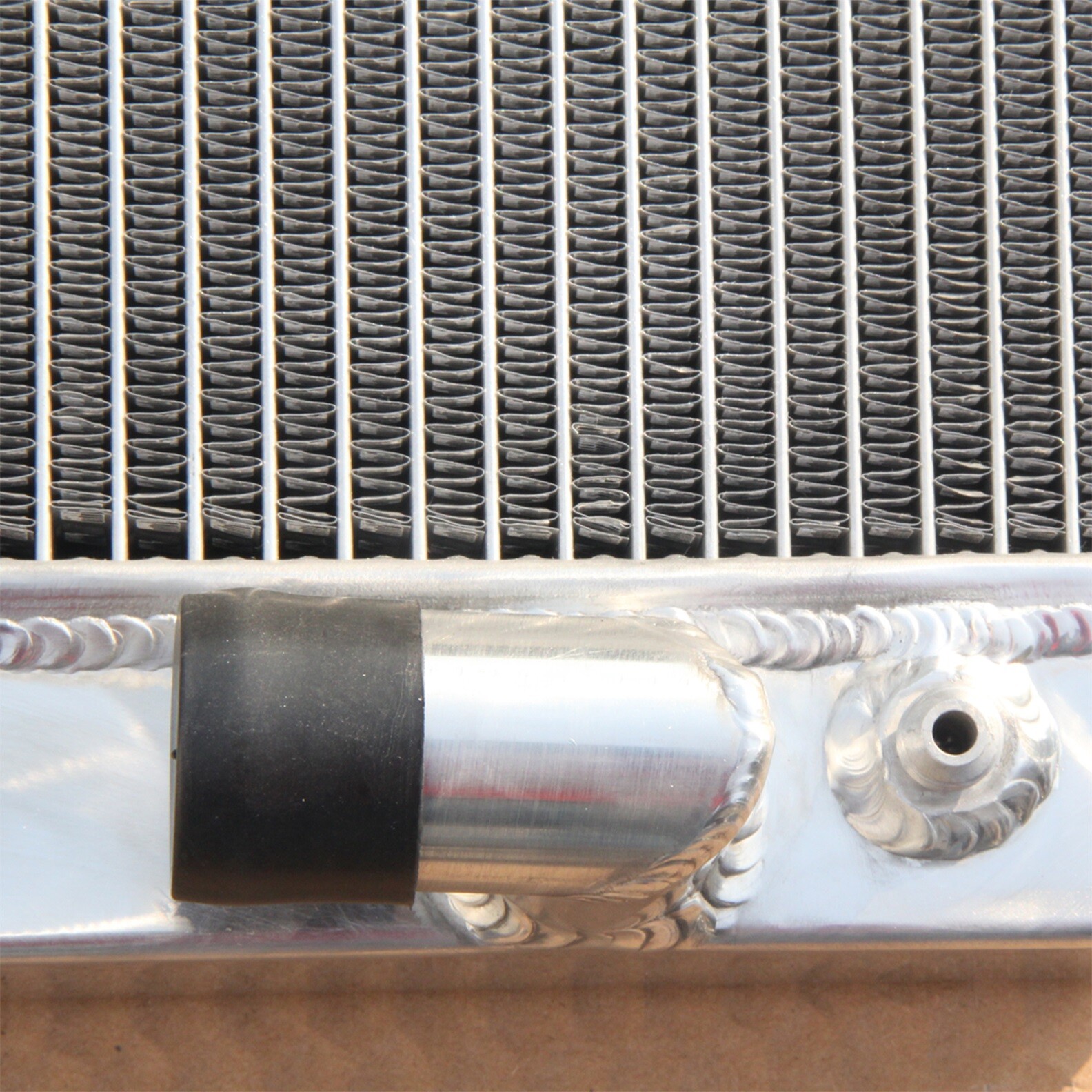 52MM For Toyota Hilux LN106 LN111 LN107 Aluminum Radiator AT 2.8L ...