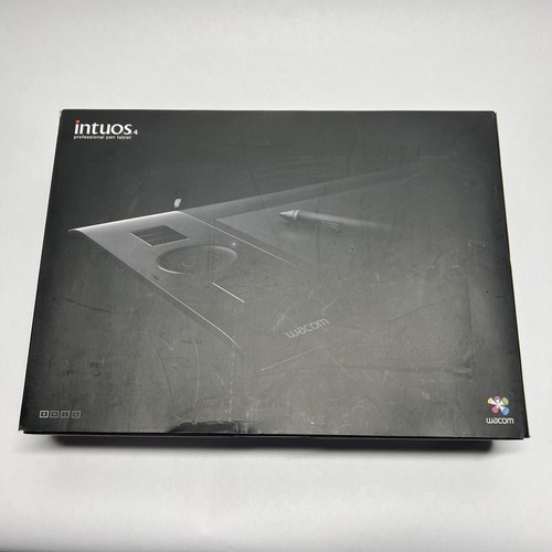 Wacom Intuos4 PROFESSIONAL PEN TABLET PTK-440 | eBay