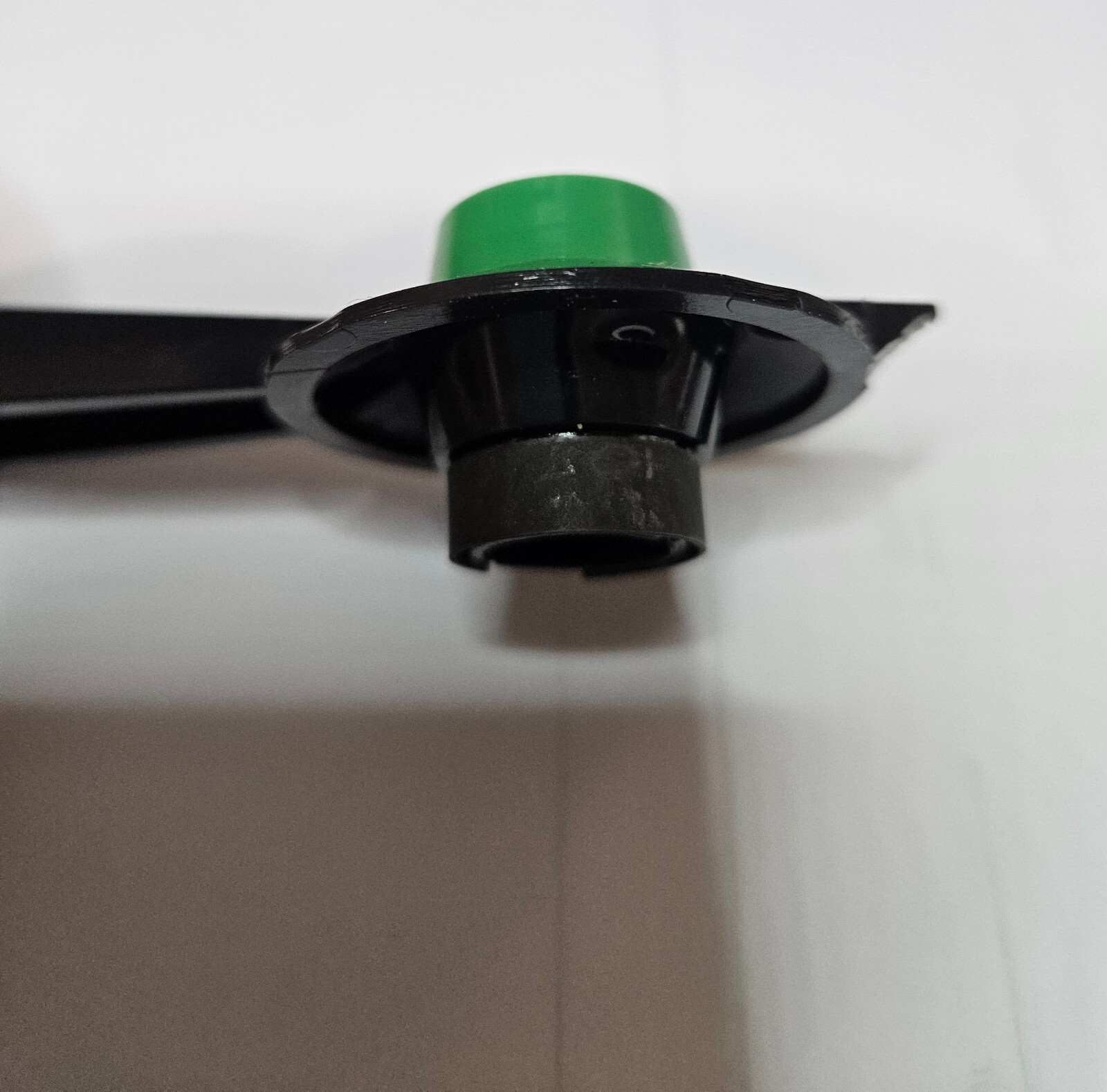 LIONEL LW TRANSFORMER HANDLE GREEN LENS AND CLIP 22-85 & 22-86 NEW | eBay