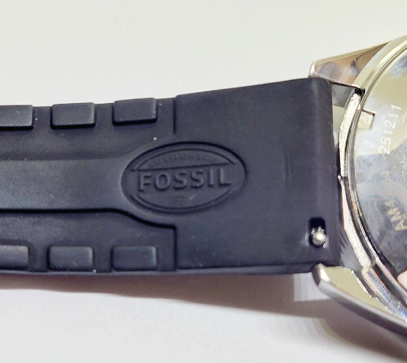 Fossil AM 4384 Dive Style Watch Black Silicone Band 10 ATM Water ...