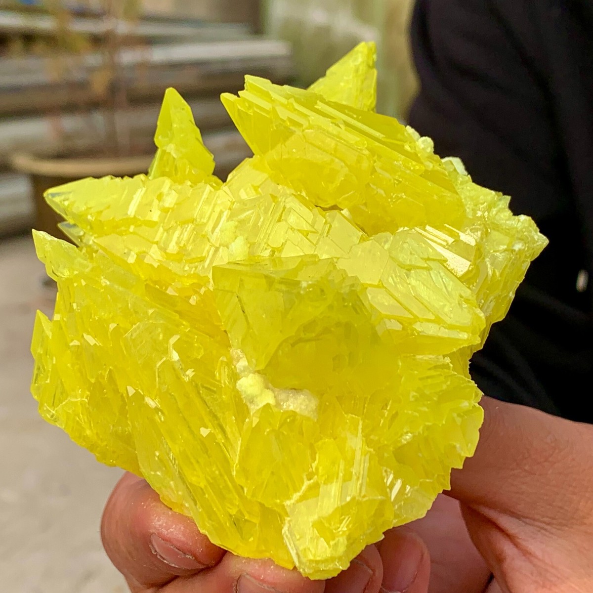 Native Sulphur NATIVE SULFUR (S)