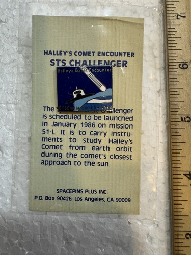 Vintage NASA Space Shuttle Pin - Challenger- Halley’s Comet Encounter ...
