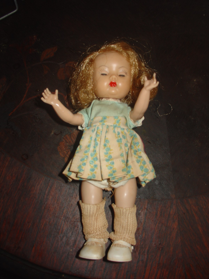 Vintage Muffie Doll Straight Legs Painted Lashes Vogue Tagged Dress ...