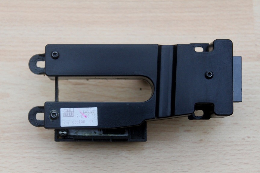 J-GATE LINEAR SWITCH LNF6551AA / PARK NEUTRAL SENSOR - Jaguar XKR XJR ...