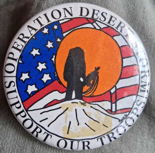 2 Operation Desert Storm Pins 1991 | eBay