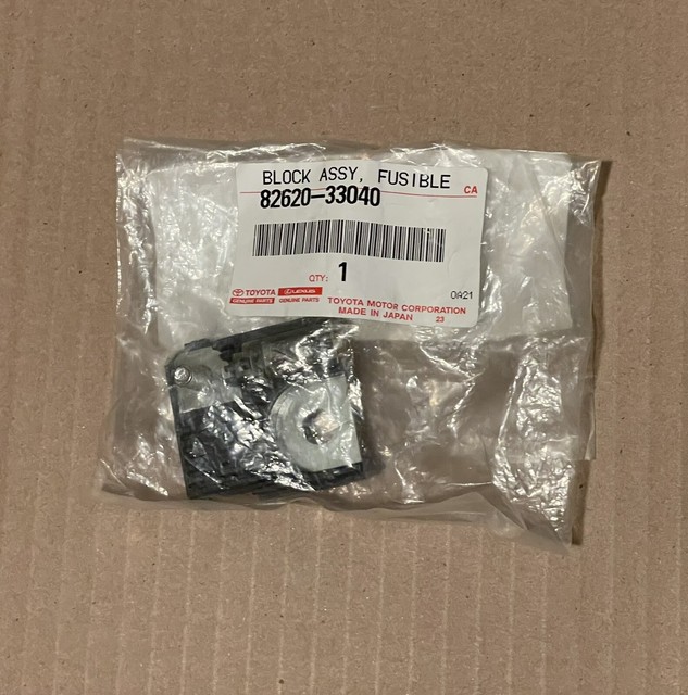 82620-33040 Toyota Block assy fusible link 8262033040 Genuine OEM Part ...