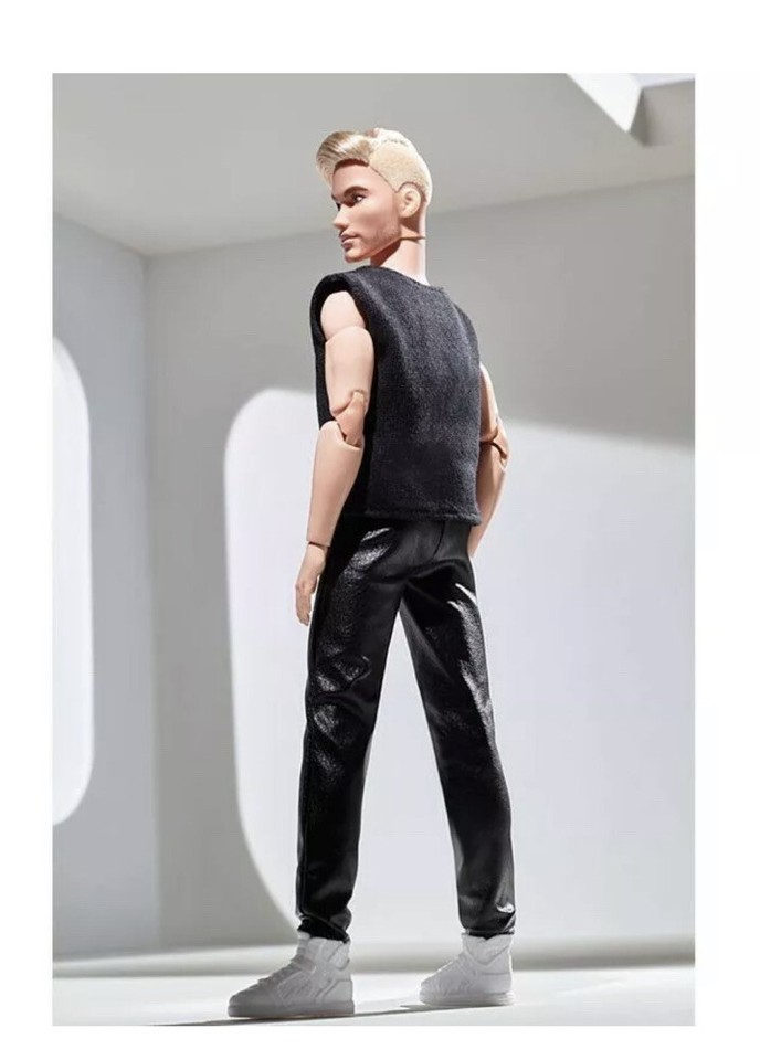 Ken Signature The Looks Doll 2021 #5 GTD90 Posable Barbie Made to Move ...