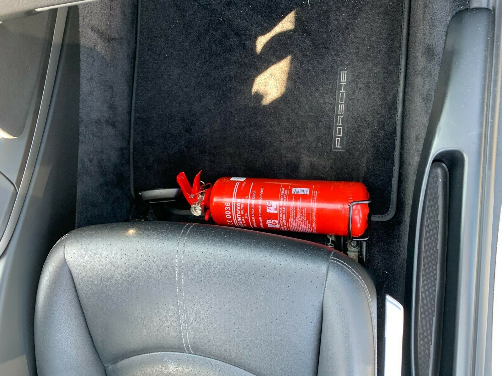Support d'extincteur pour Porsche 911 997 - Support de support sécurisé ...