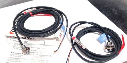 Lot of (2) Keyence EM-010P Proximity Sensor In-Cable Amplifier Main ...