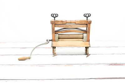 Clothing Wringers - Wringer Lovell Mfg