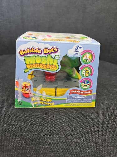 NIB Bobble Bots Moshi Monsters Cobblestone Corner Red Moshling Mind ...