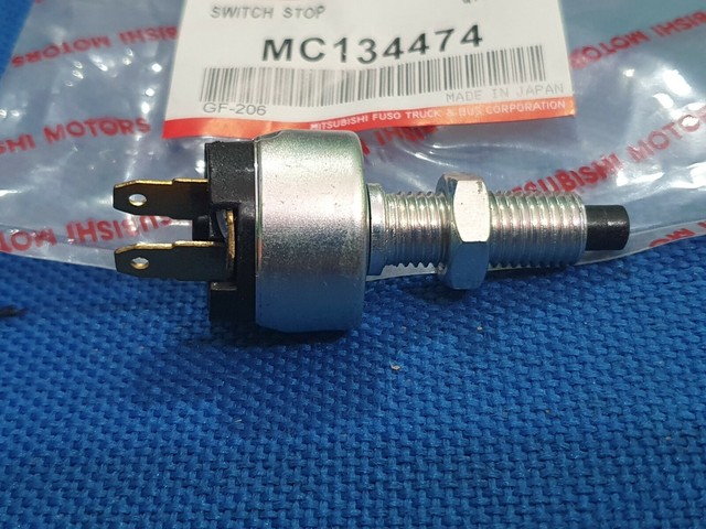 MC134474 Mitsubishi OEM Genuine Switch Stop Lamp for sale online | eBay