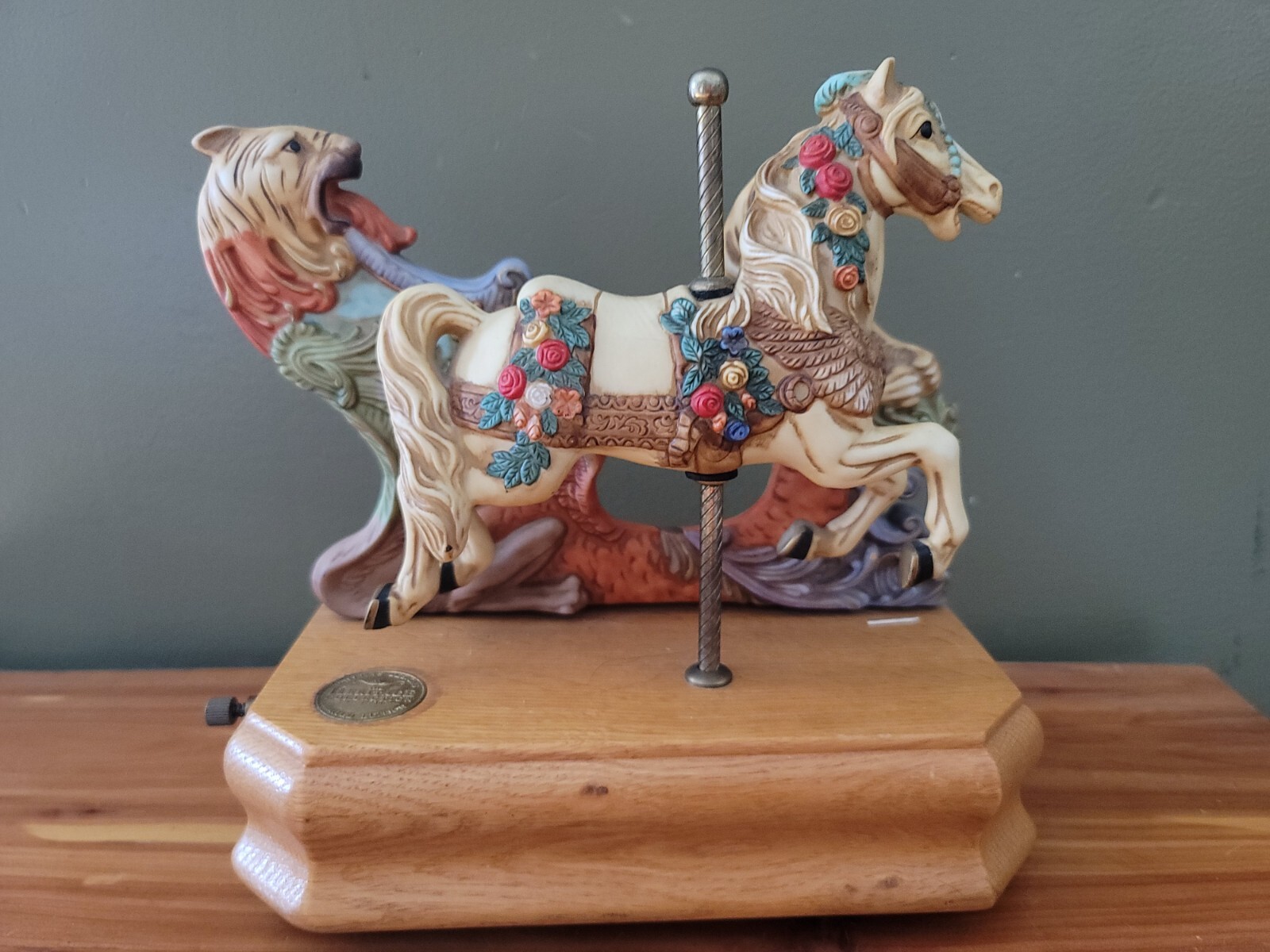 Willitts Designs Carousel Music Box Carousel Limited E Vintage Horse ...
