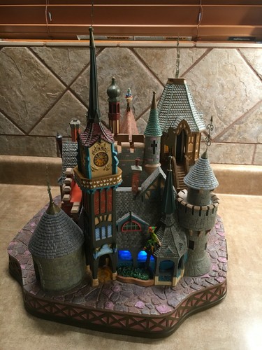 DISNEYLAND 50 FANTASYLAND NIKOLAI BIG FIGURINE FIG TOAD PAN SNOW WHITE ...