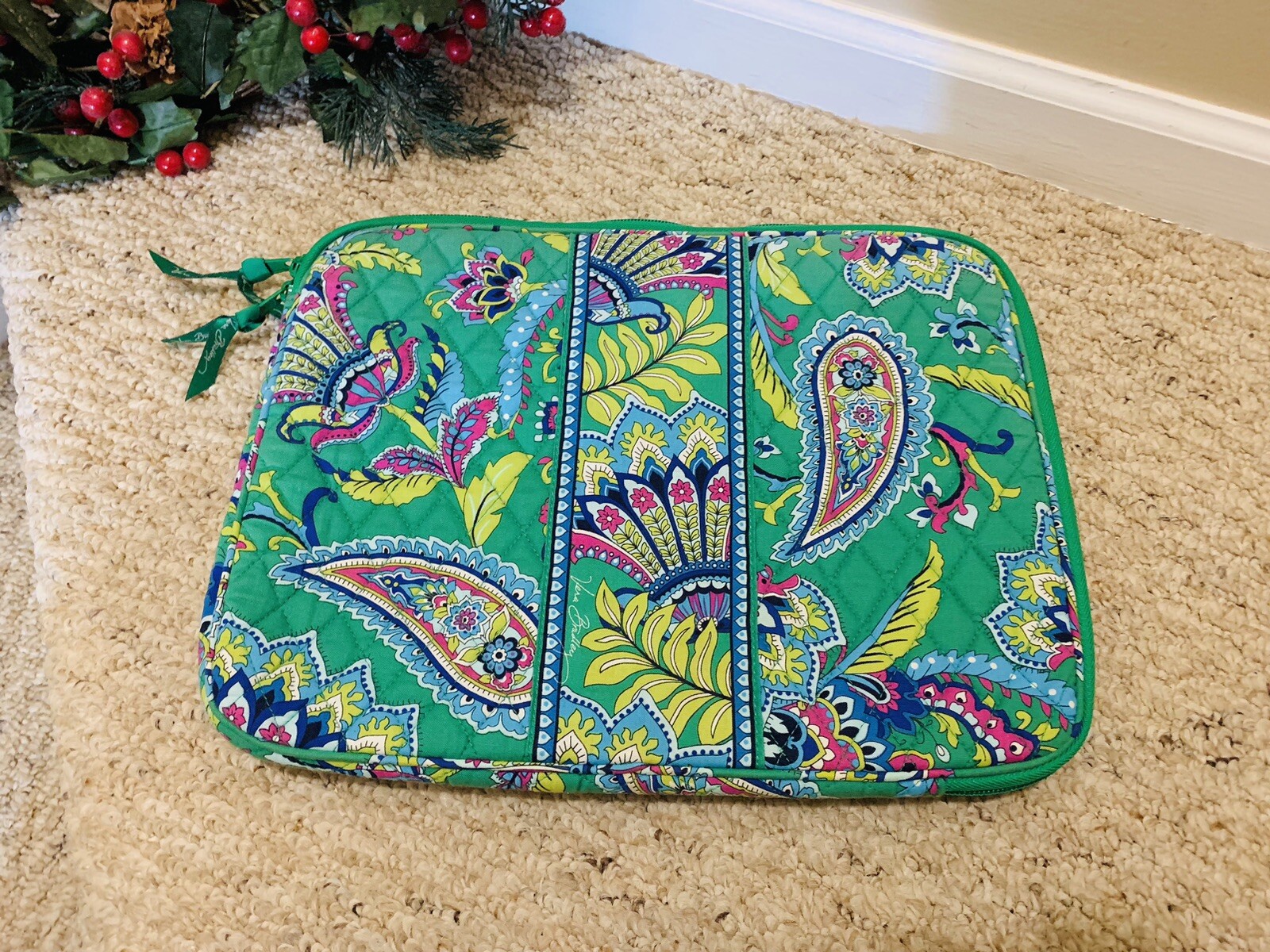 Vera Bradley Laptop Tablet Bag Case Zipper Pouch EMER… - Gem