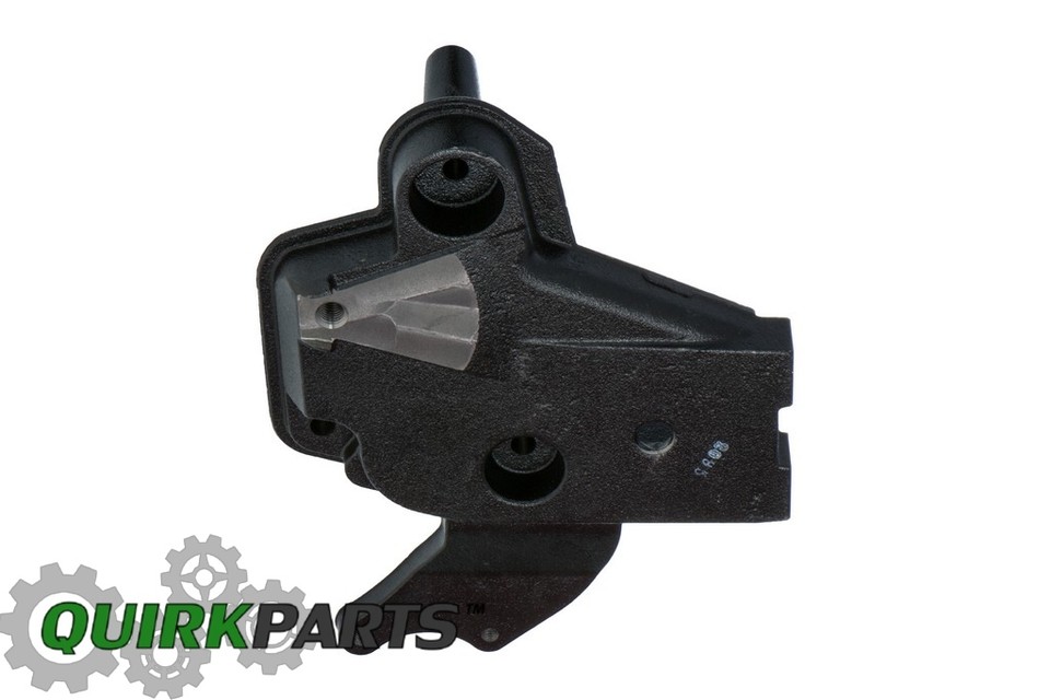 OEM MOPAR RIGHT SIDE ENGINE MOUNT BRACKET 03-10 CHRYSLER PT CRUISER 03 ...