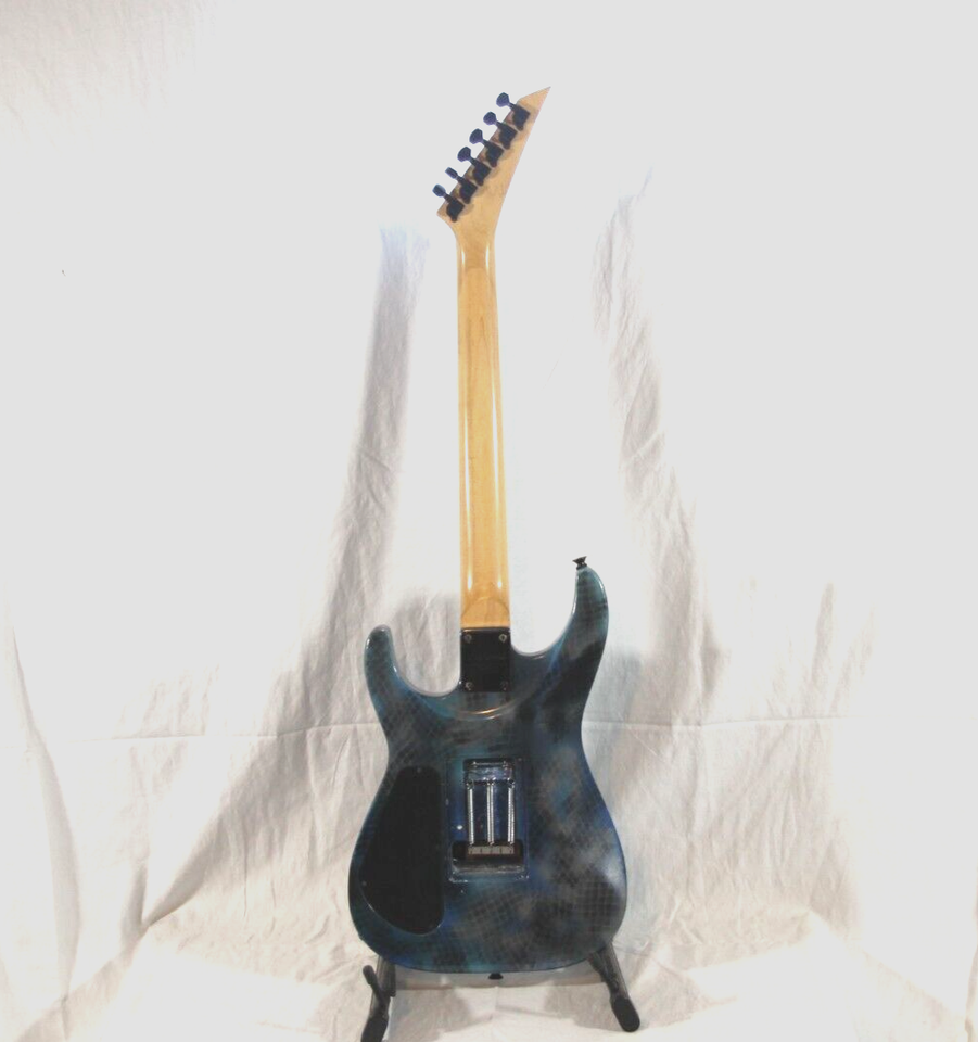 Jackson DKMG guitar with snake skin design in great condition/ w gig ...