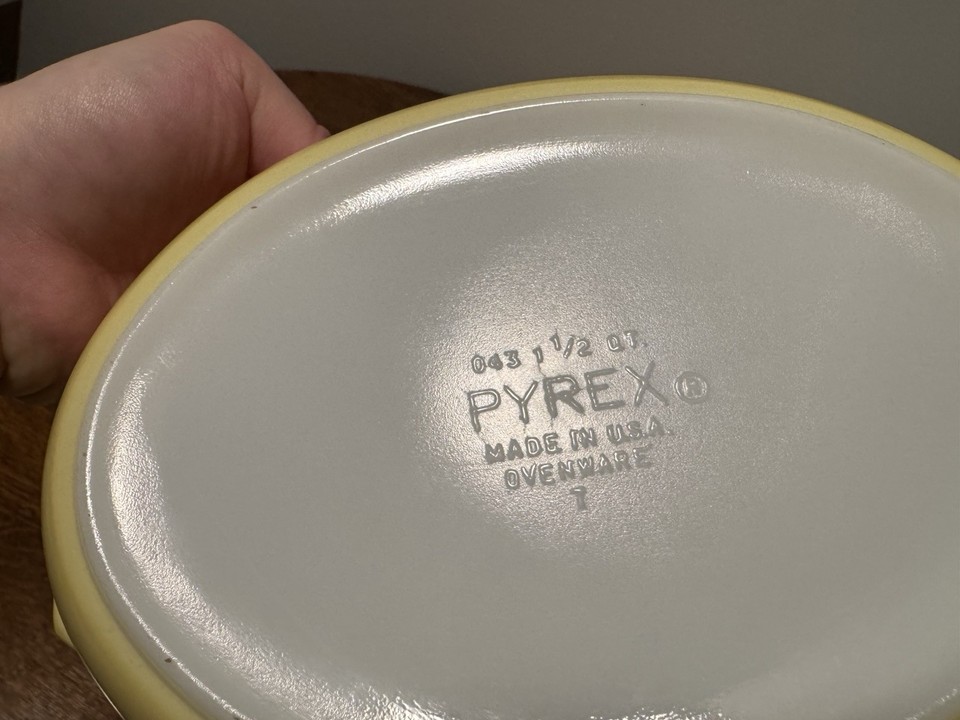 Vintage Pyrex 043 Casserole Dish With Lid - Kim Chee Floral Pattern - 1 ...