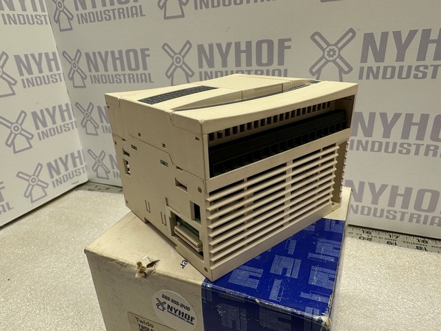 Schneider Electric TWDLCAA24DRF Extendable PLC Base Twido Programmable ...