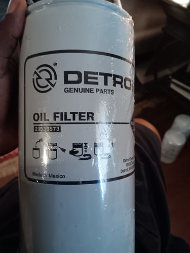 New Genuine Detroit Diesel Oil Filter 23530573 | eBay