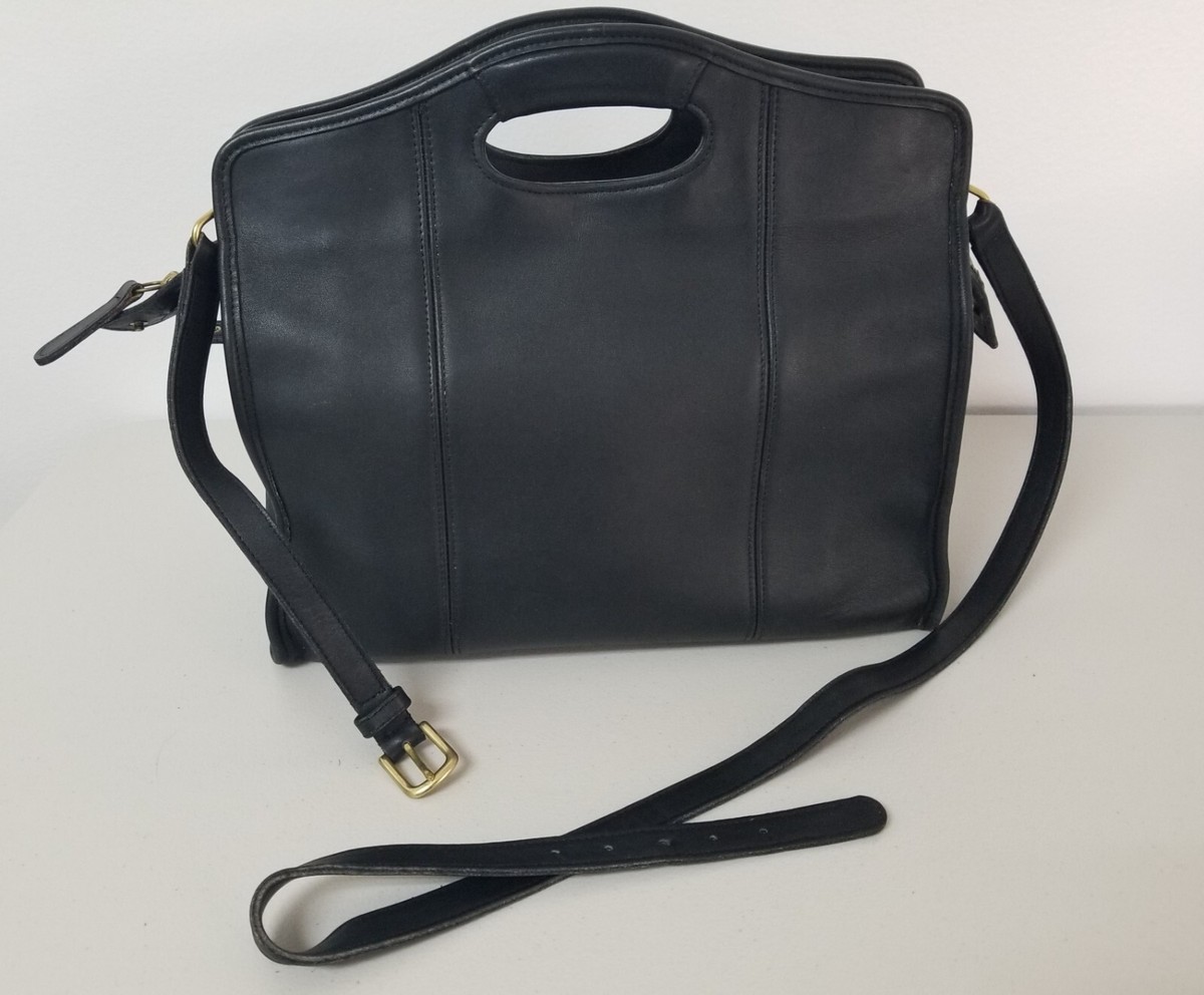 Vintage COACH #9995 Black Leather Vintage COACH #9995 Black Leather