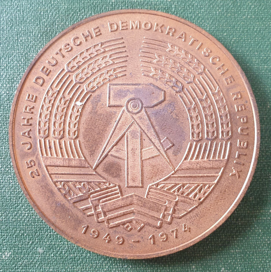 DDR Medaille - VEB Kombinat Stahlguss - Für verdienstvolle Mitarbeit im ...