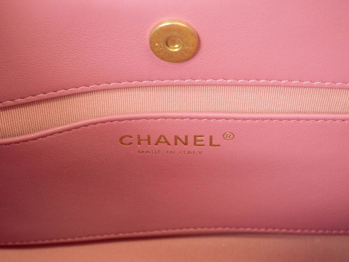 Chanel Small hobo Bag AS4323 pink velour Shoulder velvet Chanel Small hobo Bag AS4323 pink velour Shoulder velvet