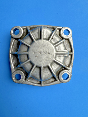 NP435 4-SPD TRANSMISSION COUNTERSHAFT BEARING RETAINER COVER C-95734 ...