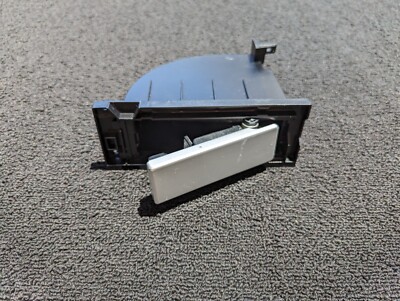 2004-08 Chrysler Crossfire Pop-up Cup Holder - NEEDS REPAIR - FREE ...