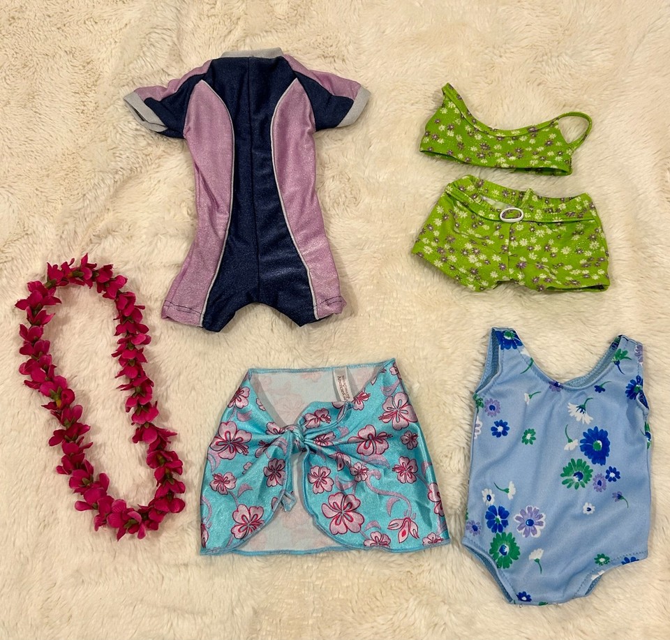 American Girl Doll Kailey Hopkins GOTY 2003, w/extra outfits, board ...